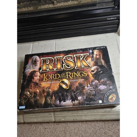 Hasbro | Toys | 202 Hasbro Risk The Lord Of The Rings Middleearth ...